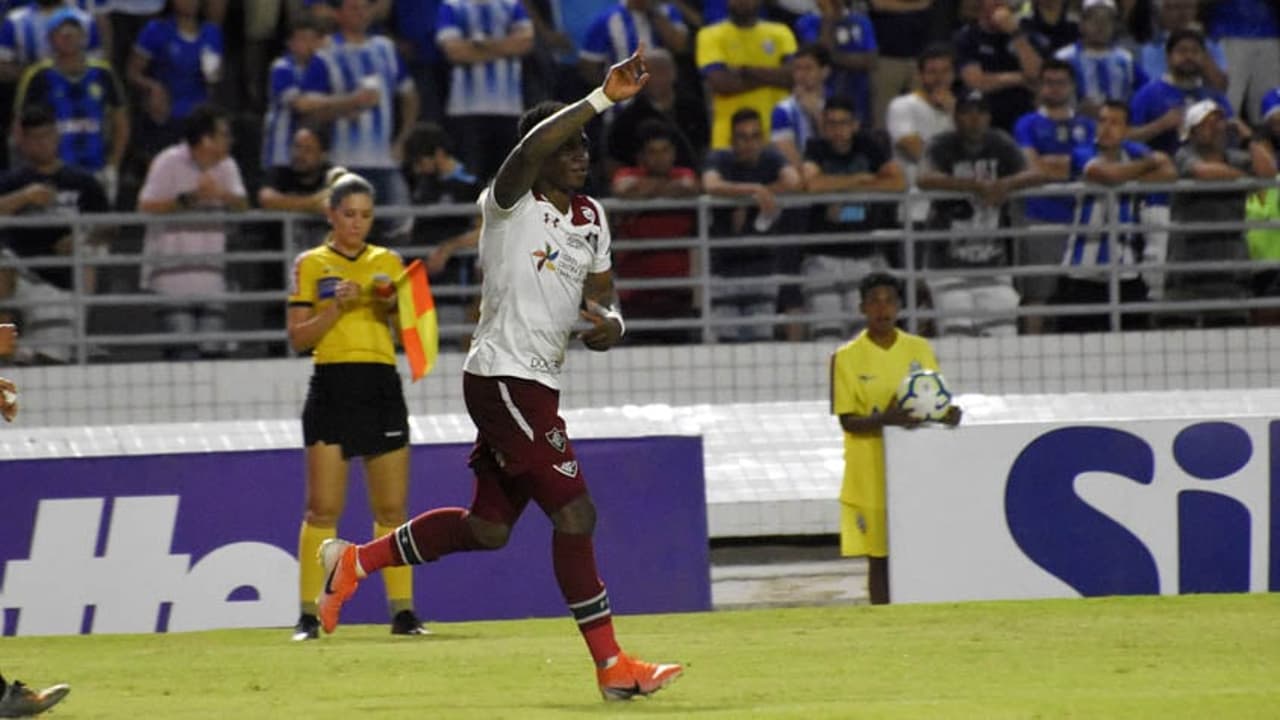 Yony González celebra o fim do jejum de gols no Flu: 'Estava precisando ...