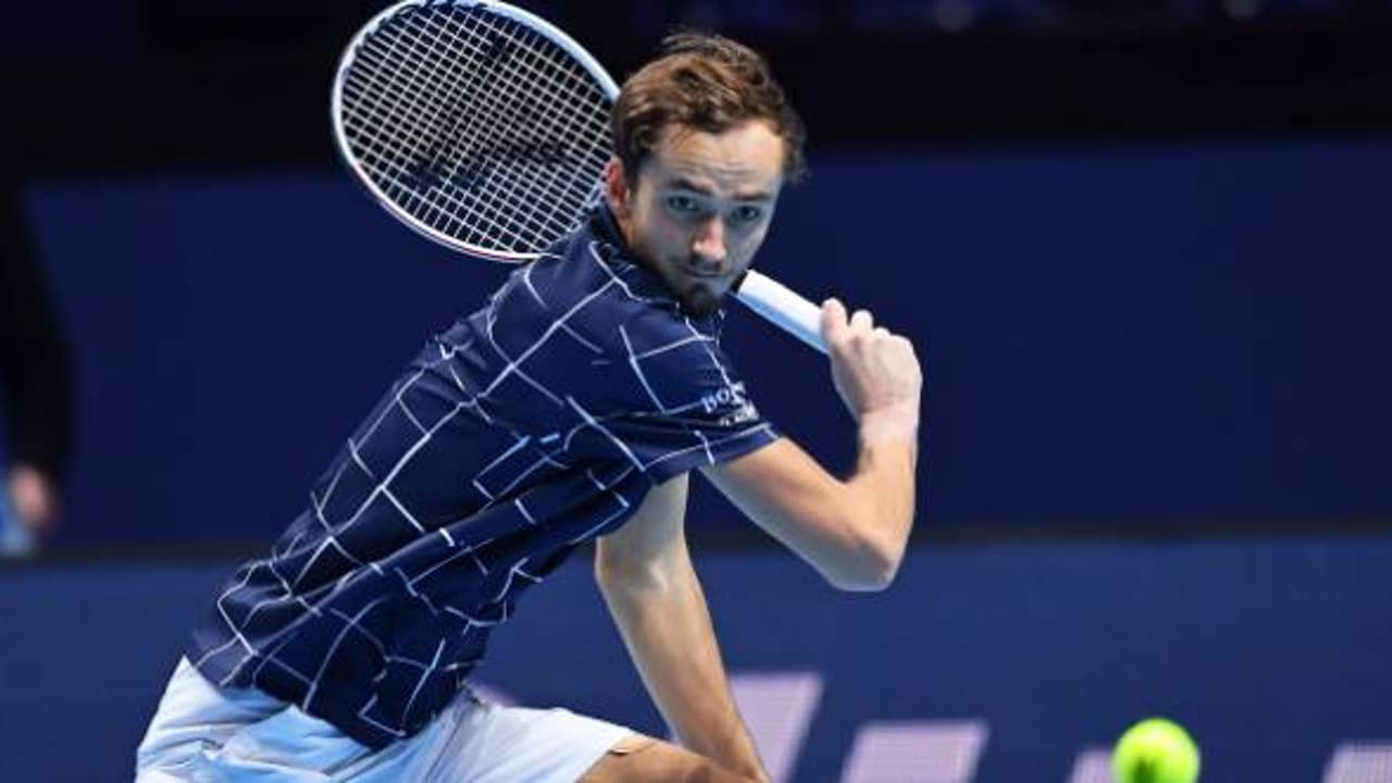 Medvedev brinca com Monfils após Break Dance entrar no programa Olímpico