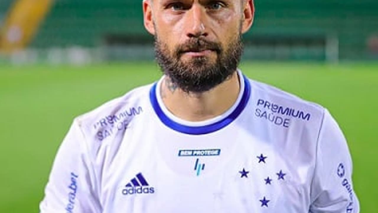 Rafael Sóbis é herói do Cruzeiro na melhor partida do time sob o ...