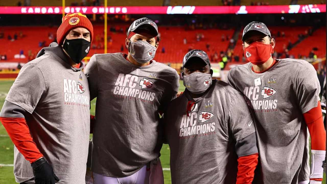 Patrick Mahomes se choca com falta de oportunidades como head coach ...