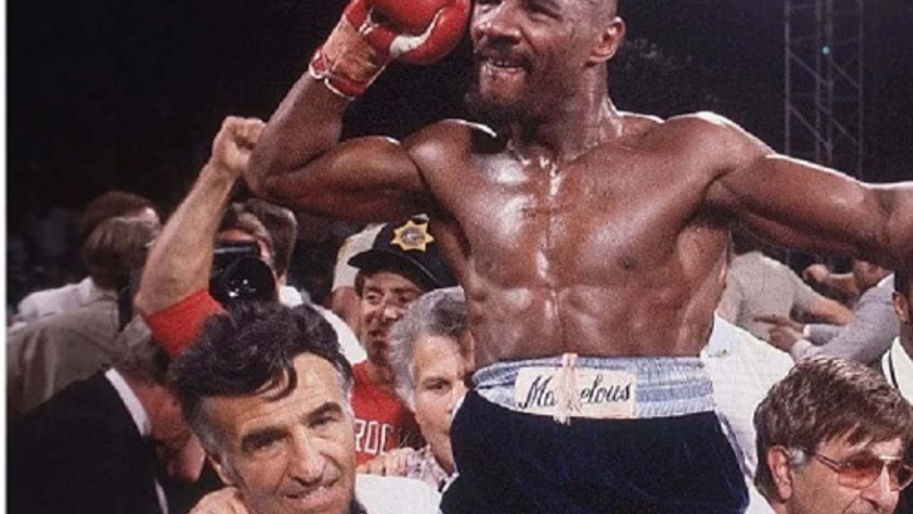 Ex-campeão mundial e Hall da Fama do Boxe, Marvin 'Marvelous' Hagler ...