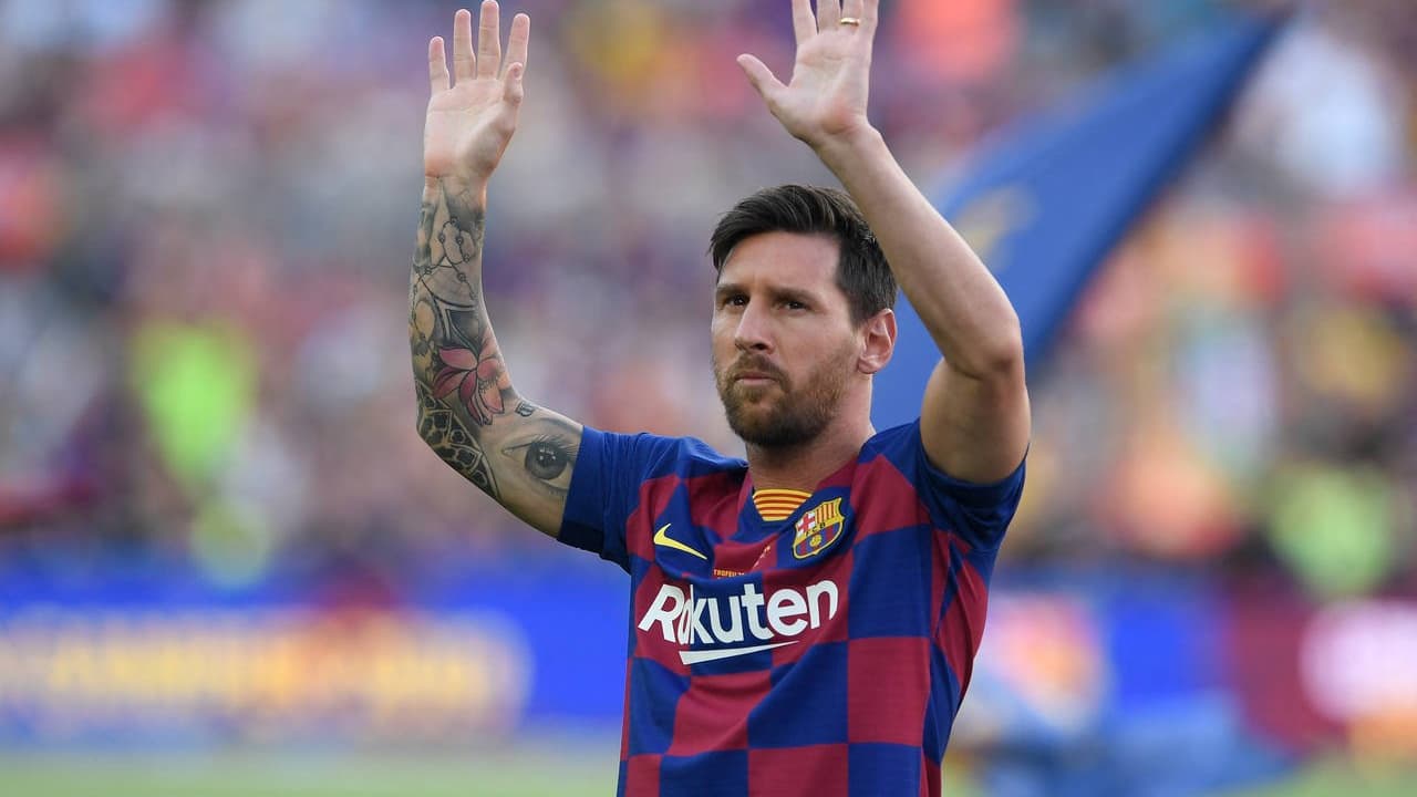 Vai retornar? Messi manda recado a torcedores do Barcelona