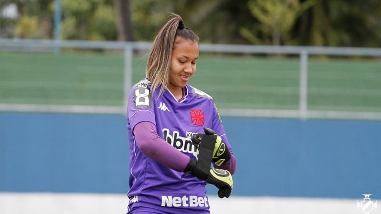 Bibi projeta duelo contra o Bangu e fala sobre sua estreia pelo Vasco ...