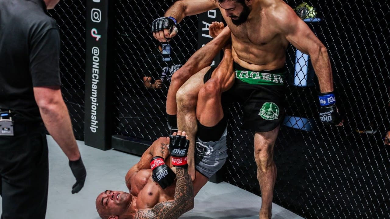 'RedeTV! Extreme Fighting' exibe segunda luta do brasileiro Yuri Simões ...