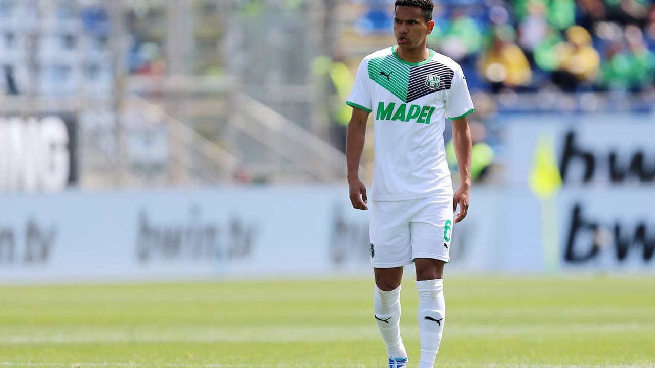 Rogério, do Sassuolo, reencontra a Juventus pelo Campeonato Italiano