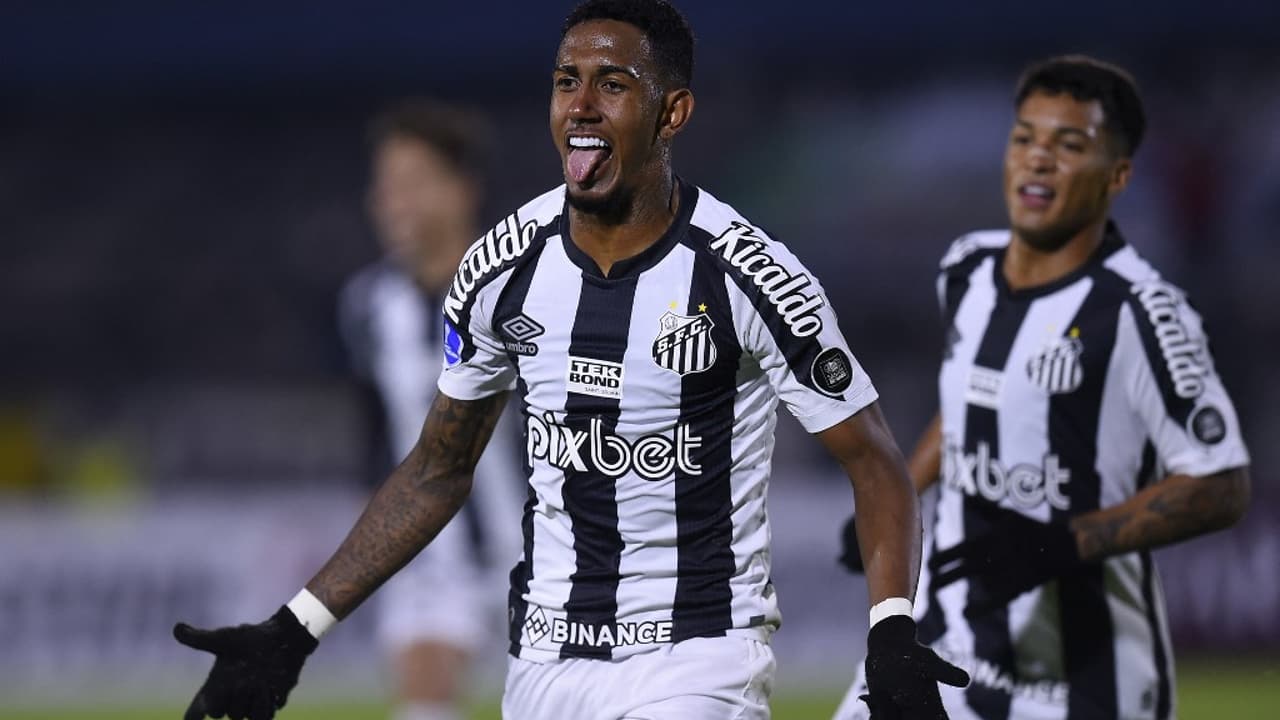 Conheça Rwan Seco, atacante do Santos que será emprestado ao Vasco - Lance!