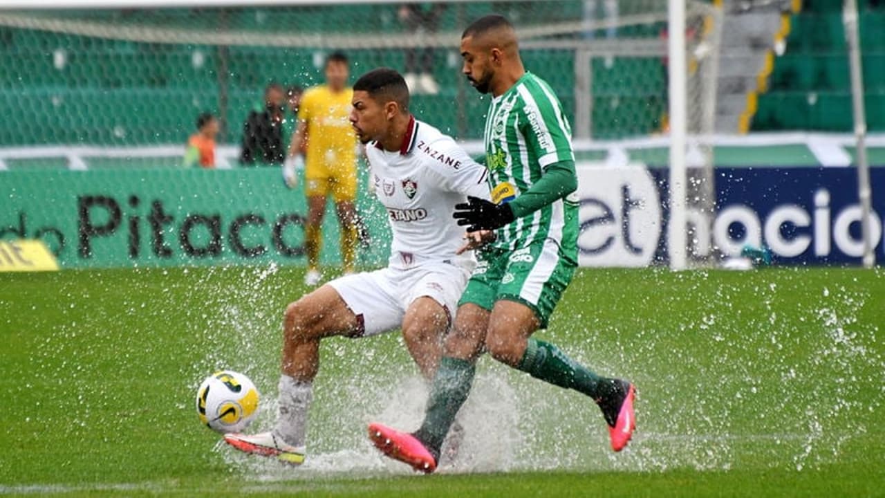 Felipe Rolim: A interferência da chuva na essência do jogo - Lance!