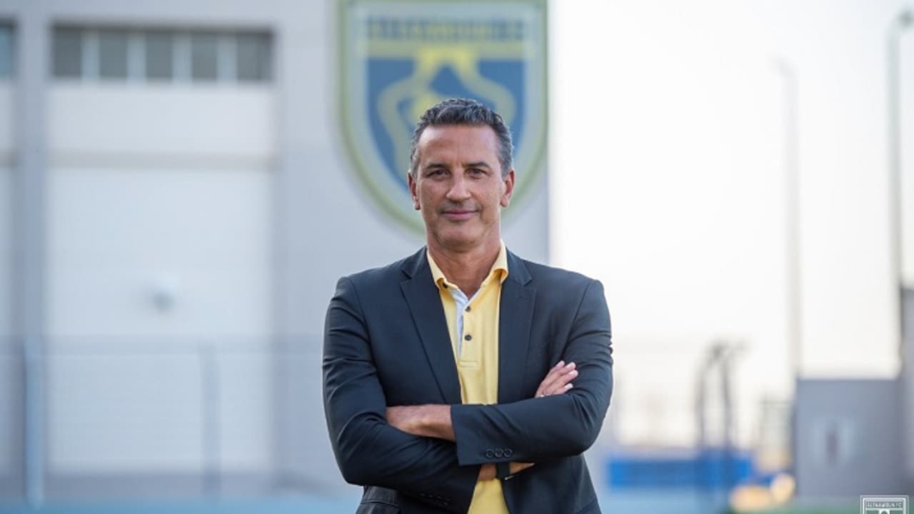 Péricles Chamusca acerta com novo clube e bate recorde entre técnicos ...