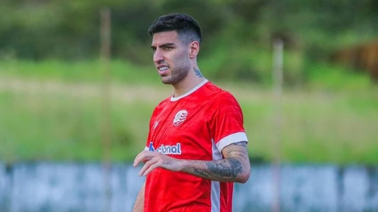 Thiago Ennes defende convocação de Daniel Alves para a Copa: 'Jogador ...