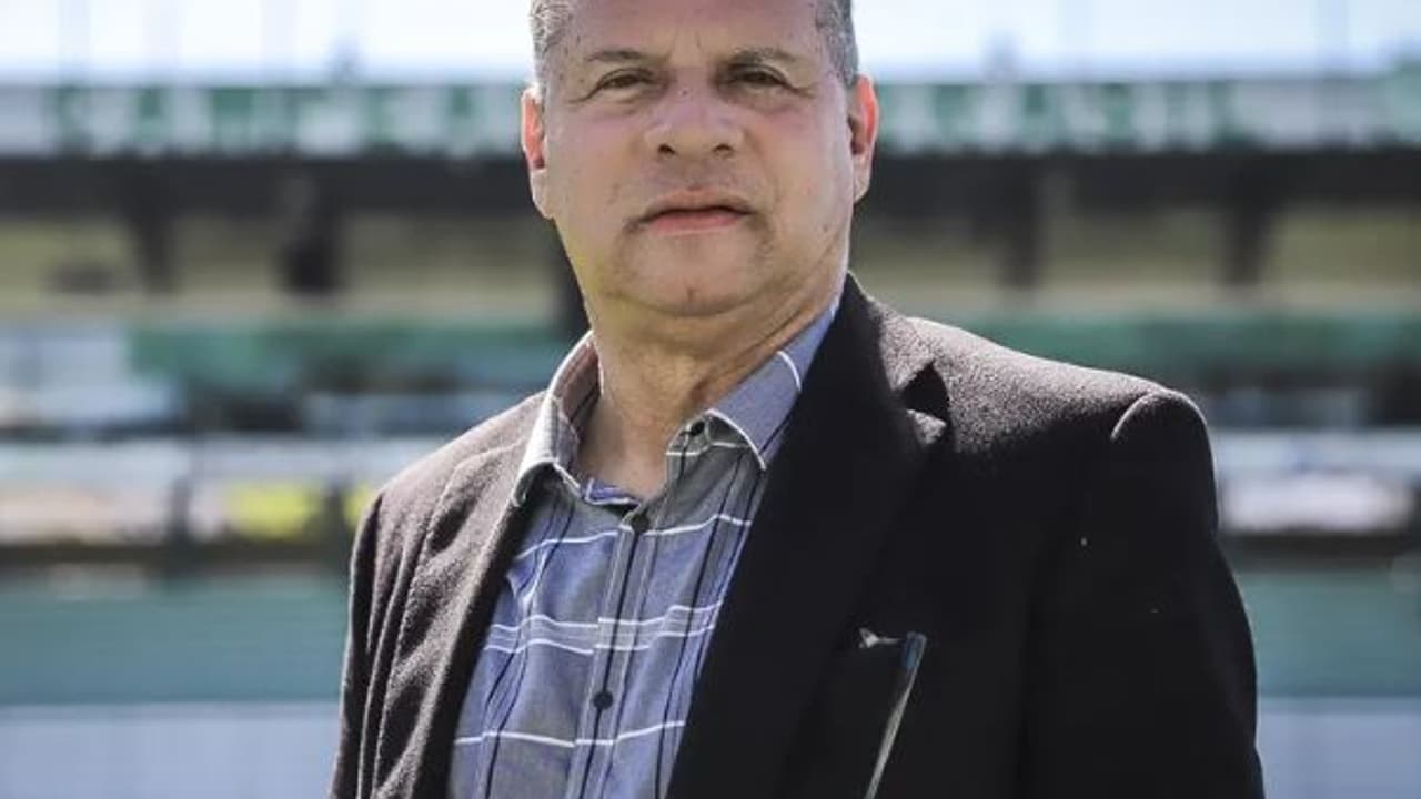 Celso Roth pede demissão e deixa o Juventude - Lance!
