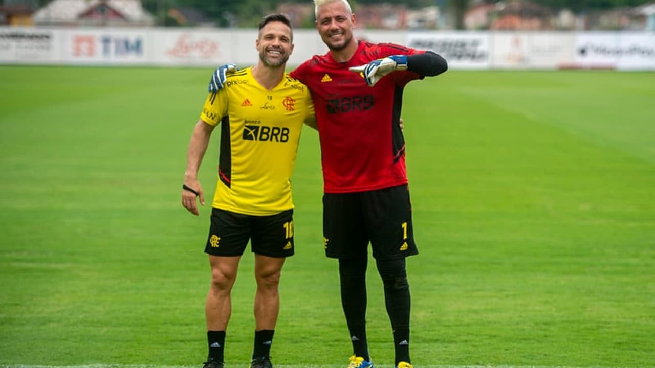 Números, títulos e marcas provam importância de Diego Ribas e Diego ...