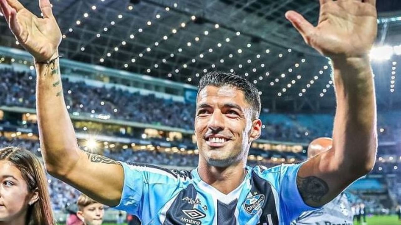 Suárez vai receber bônus por gols marcados ao longo da temporada - Lance!