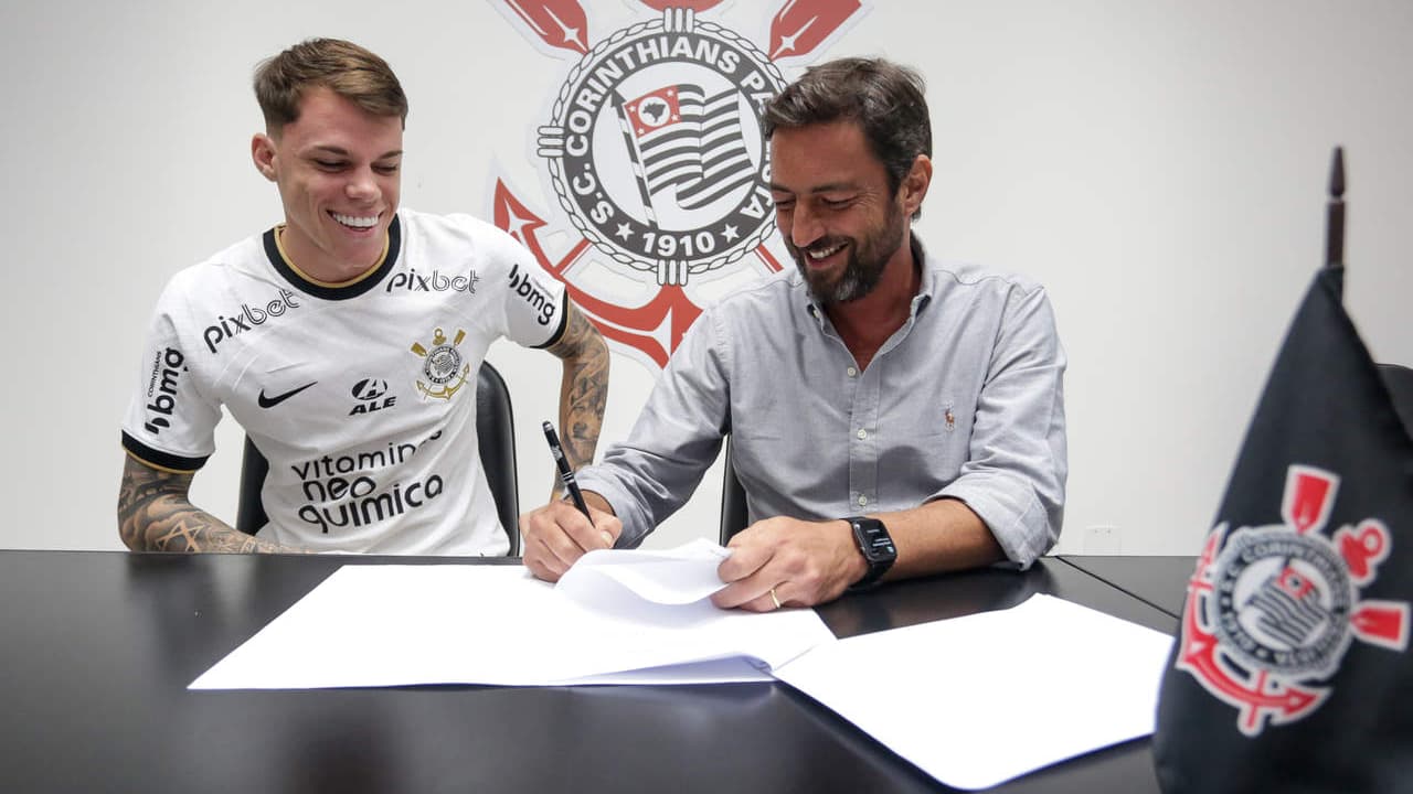 Após ser 'furado' pelo São Bernardo, Corinthians anuncia a contratação ... Após ser 'furado' pelo São Bernardo, Corinthians anuncia a contratação ...