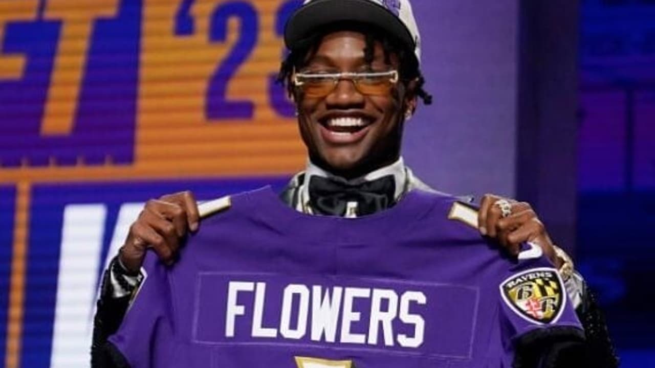 Novato Zay Flowers se mostra confiante na temporada do Baltimore Ravens ...