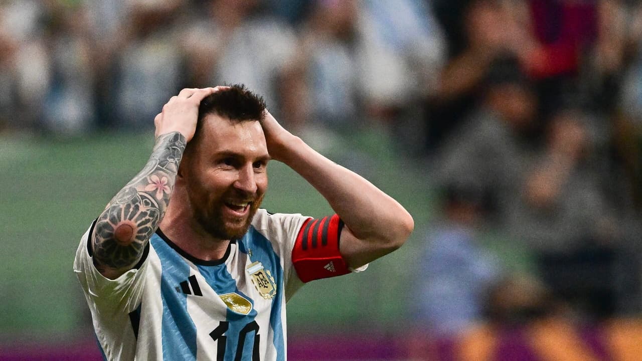 Em entrevista, Messi comenta saída conturbada do PSG