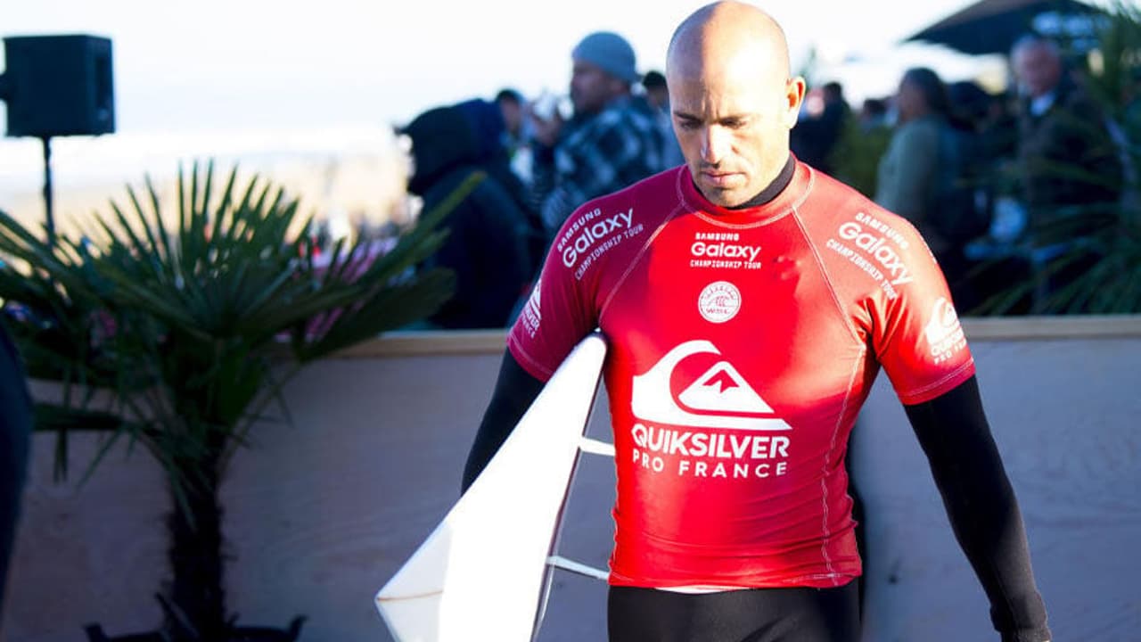 Kelly Slater se manifesta referente a polêmica de notas envolvendo ...