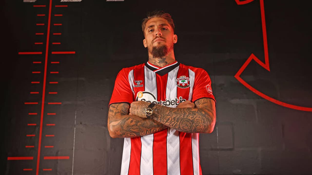 Vasco se acerta com Lyanco e aguarda resposta do Southampton-ING - Lance!