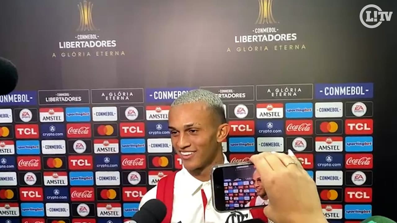 VÍDEO: Wesley comemora primeiro gol pelo Flamengo e exalta entrega do ...