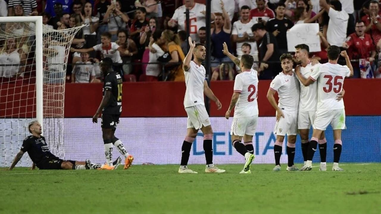 Sevilla busca empate nos acréscimos, vence Independiente del Valle nos pênaltis e conquista o ...