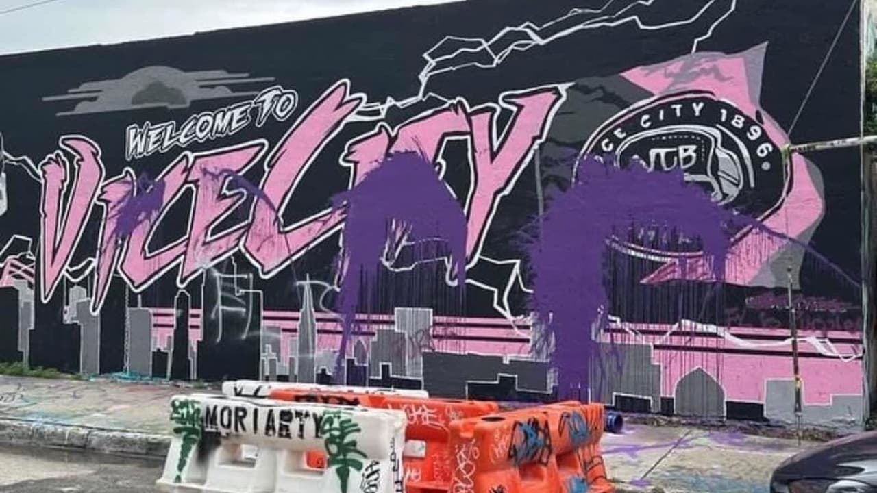 Torcedores do Inter Miami refazem homenagem a Messi após rivais ...