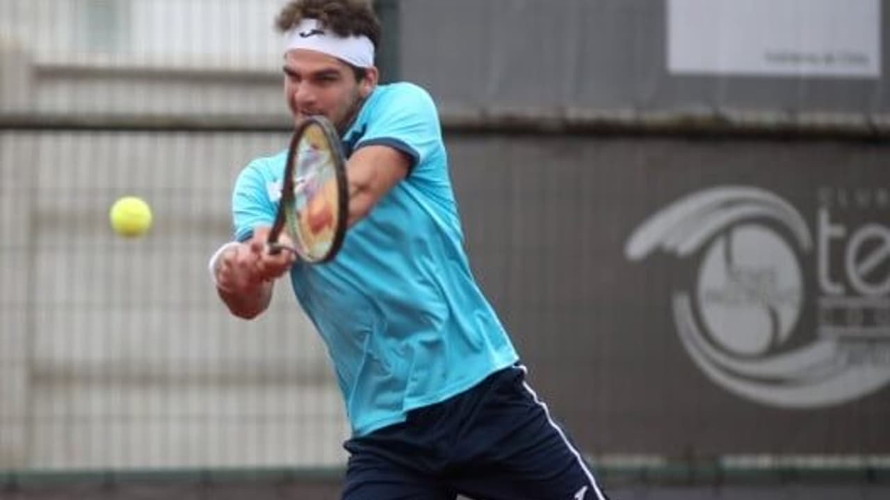 Thiago Wild sobe e volta ao Nº 1 do Brasil