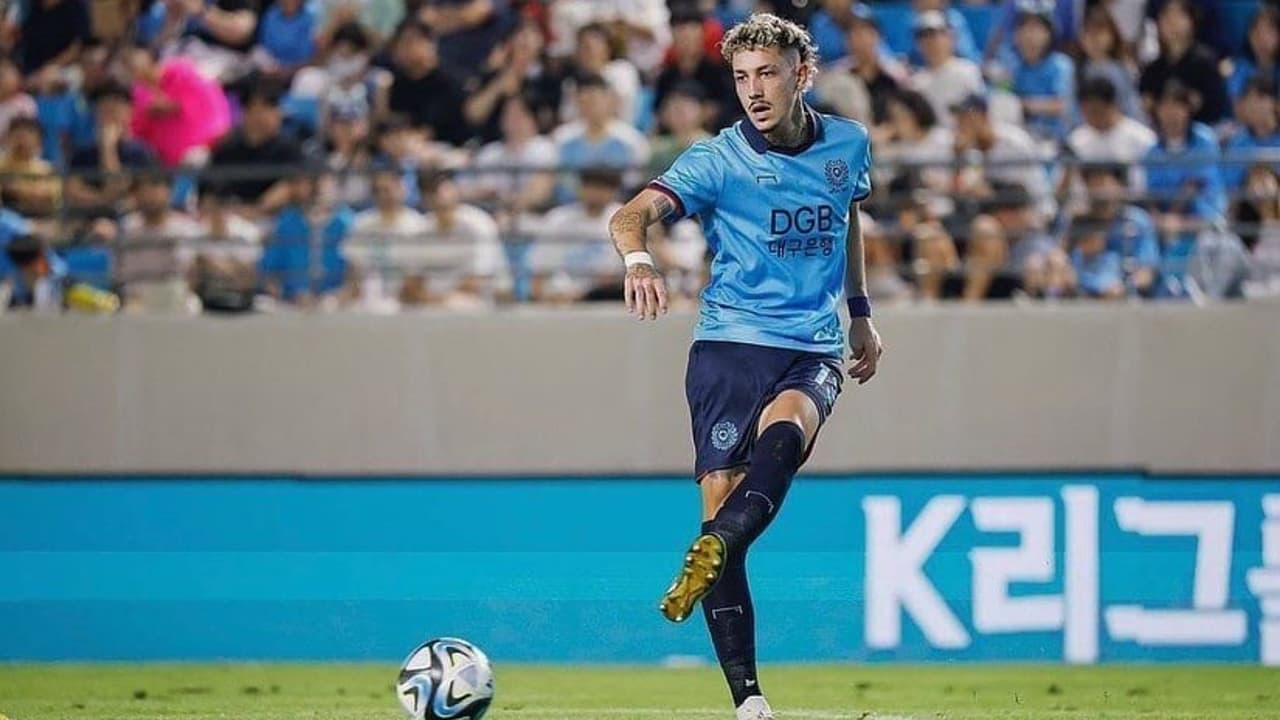 Bobsin, ex-Grêmio, comemora primeiro gol como profissional: 'Vou ...