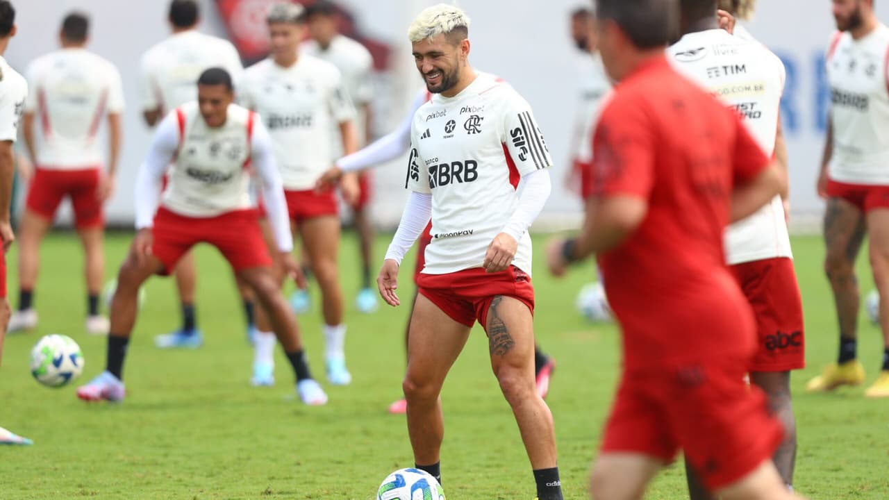 Elenco do Flamengo ganha folga após empate com o Corinthians; veja data ...