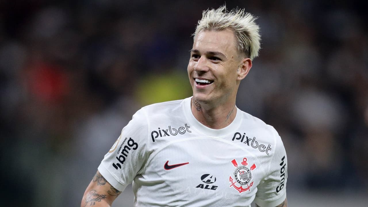 Corinthians parabeniza Róger Guedes por aniversário e causa revolta em ...
