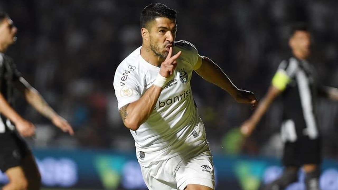 Sem substituto para Suárez definido, Grêmio vê pressão aumentar após ...