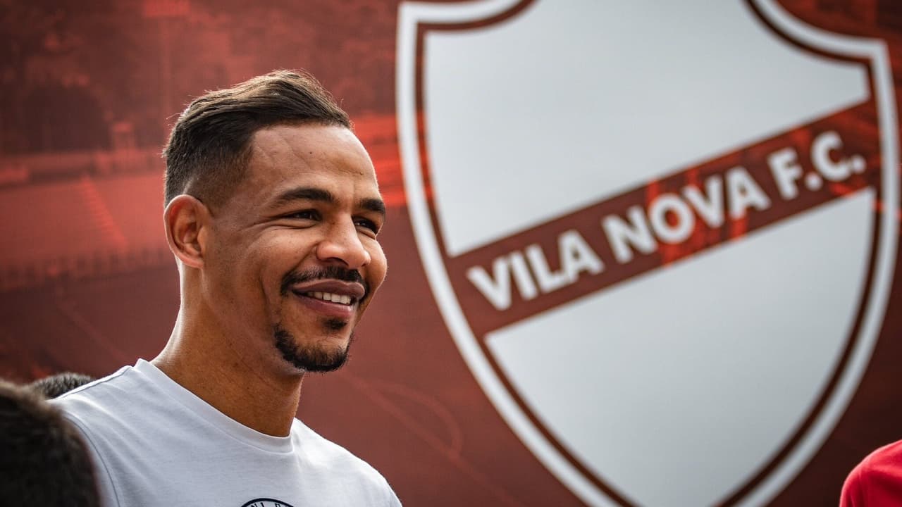 Ex-Manchester City, Fernando revela motivo por escolher o Vila Nova em ...