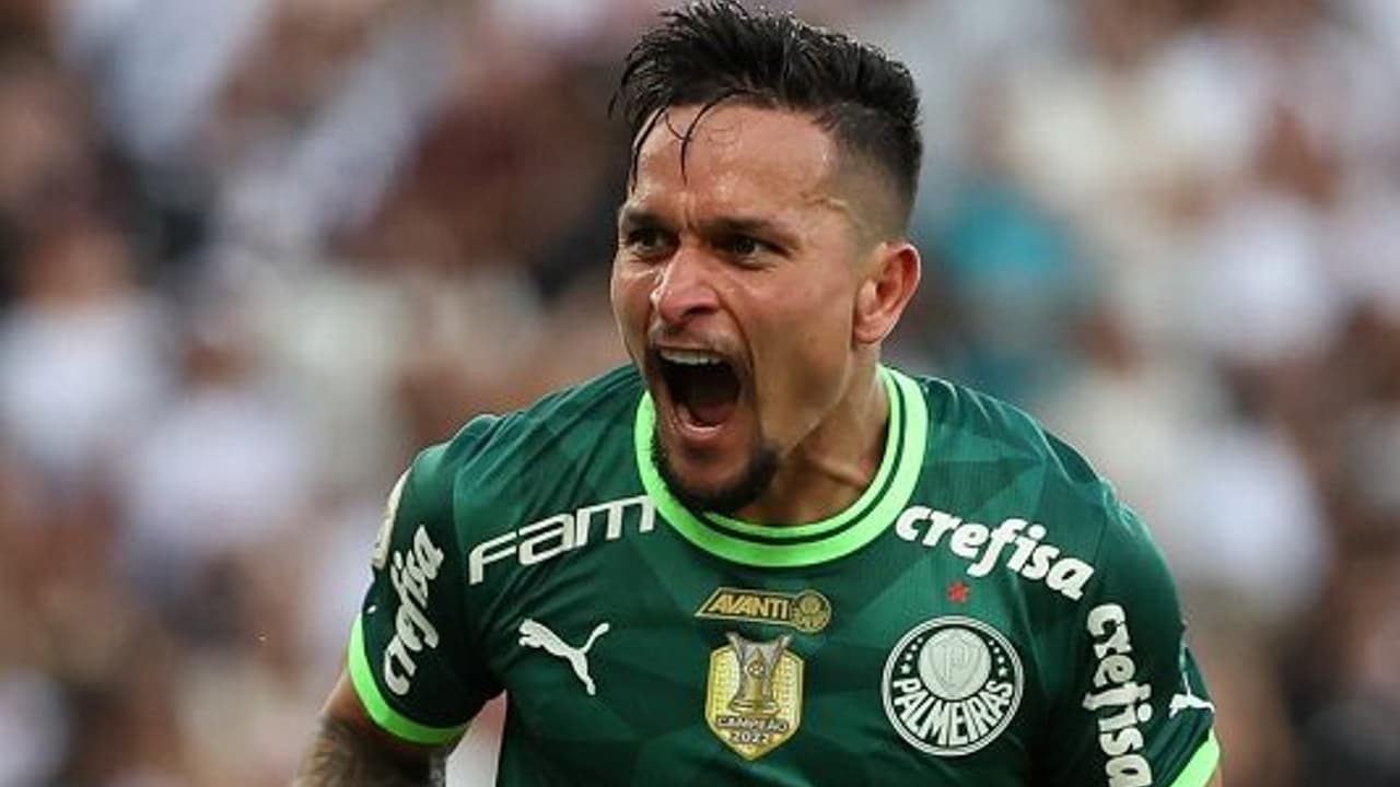 Artur toma decisão sobre proposta do Zenit e agrada ao Palmeiras