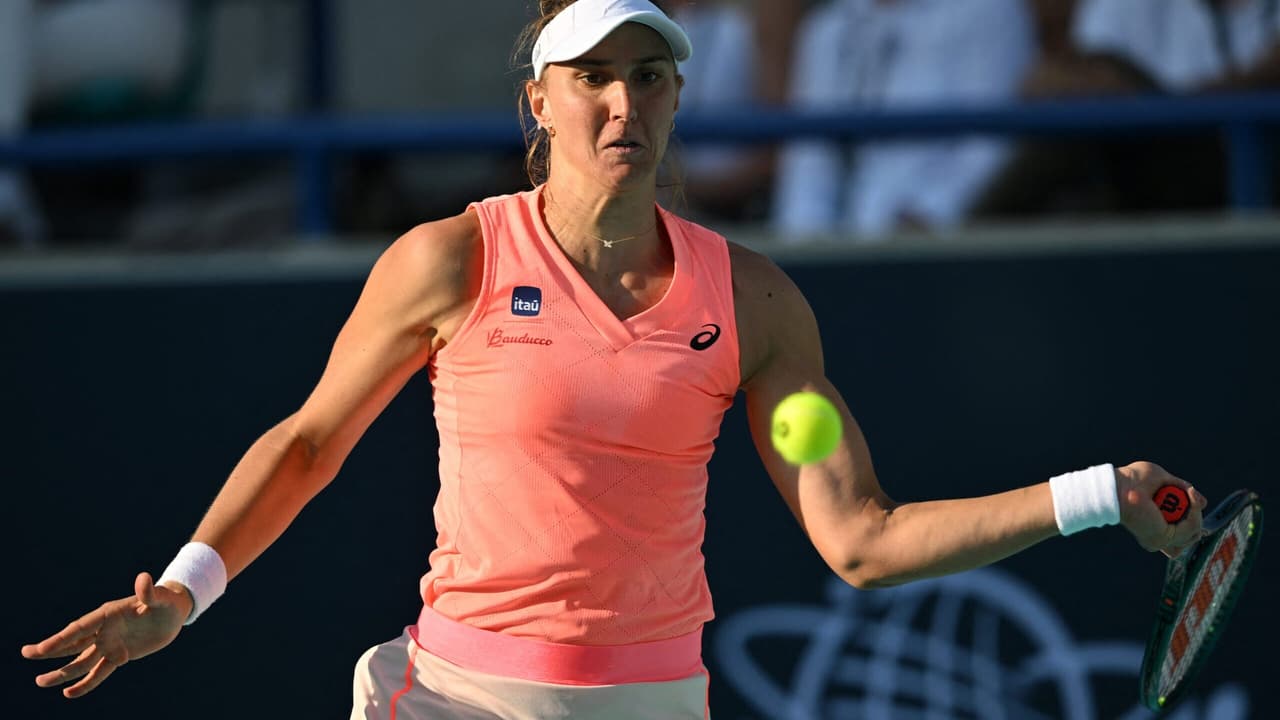 Tênis: Bia Haddad luta por 3h, mas é eliminada na semi em Abu Dhabi Tênis: Bia Haddad luta por 3h, mas é eliminada na semi em Abu Dhabi