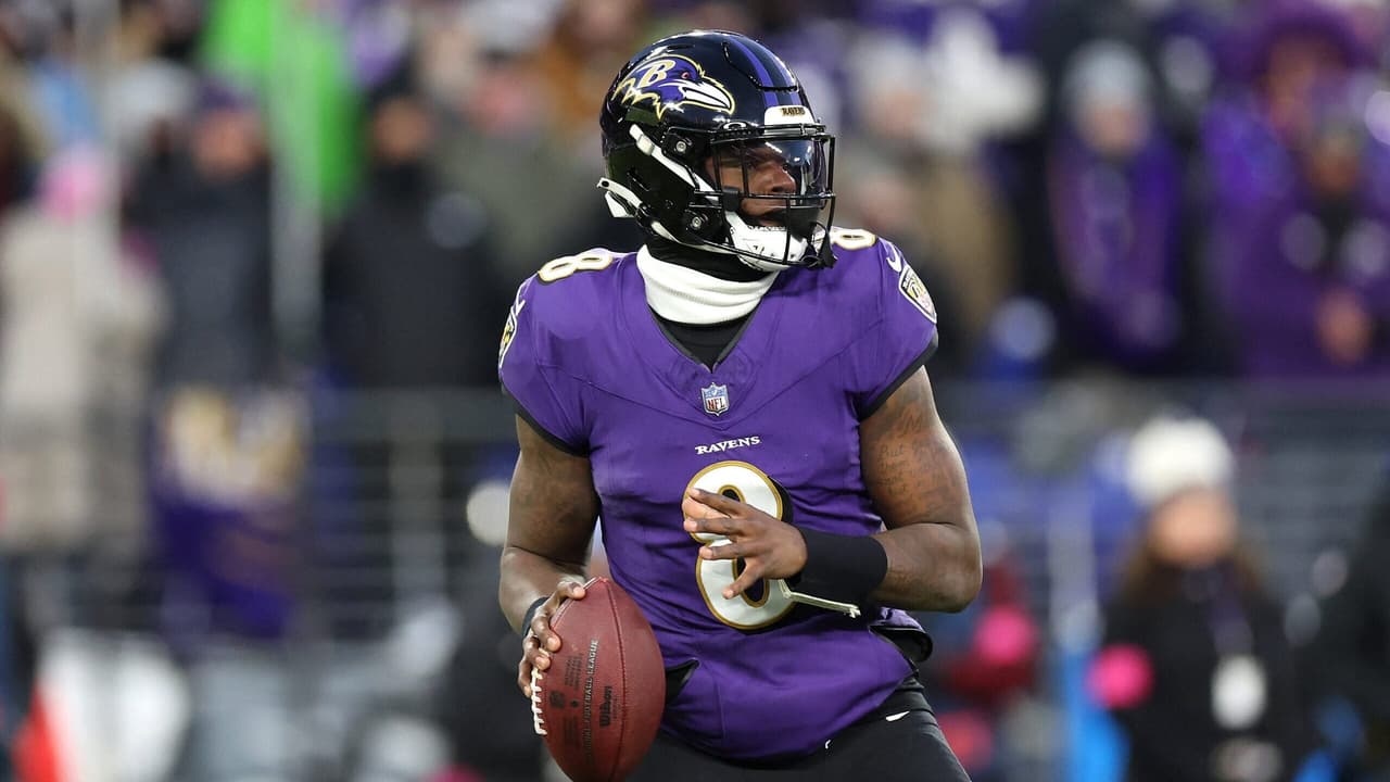 Lamar Jackson é eleito MVP da NFL pela segunda vez na carreira