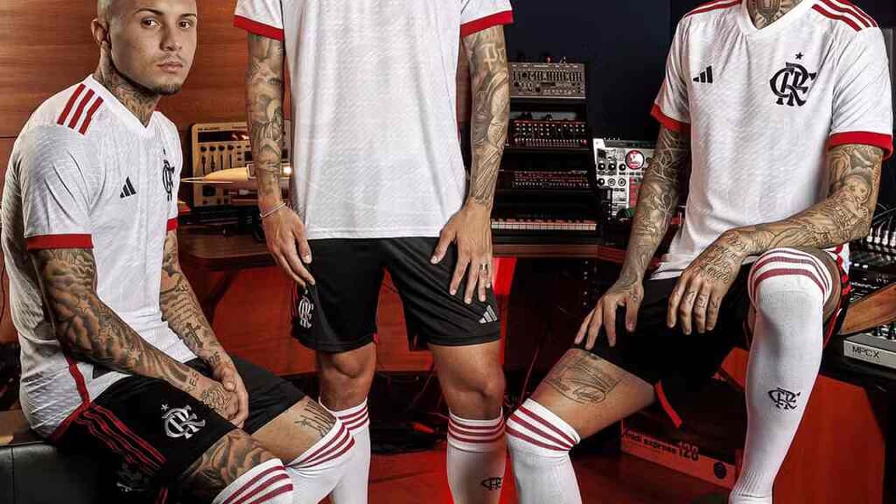 Flamengo lança novo uniforme II; veja imagens e valores