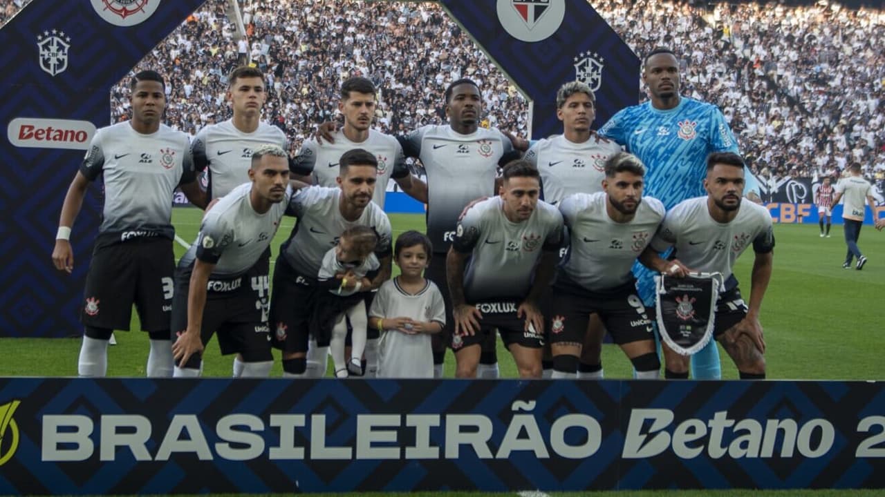 Benja critica Corinthians e aponta titular como futuro jogador da ...