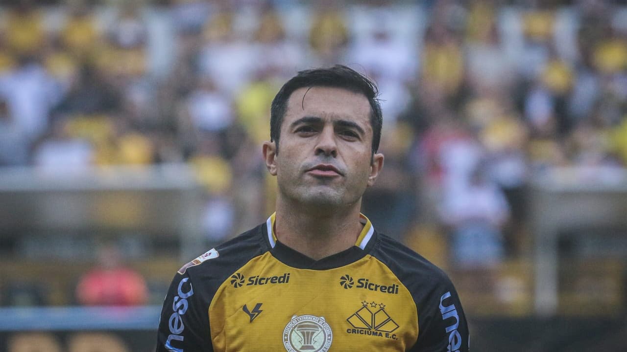 Eder, ex-São Paulo e seleção italiana, anuncia aposentadoria do futebol