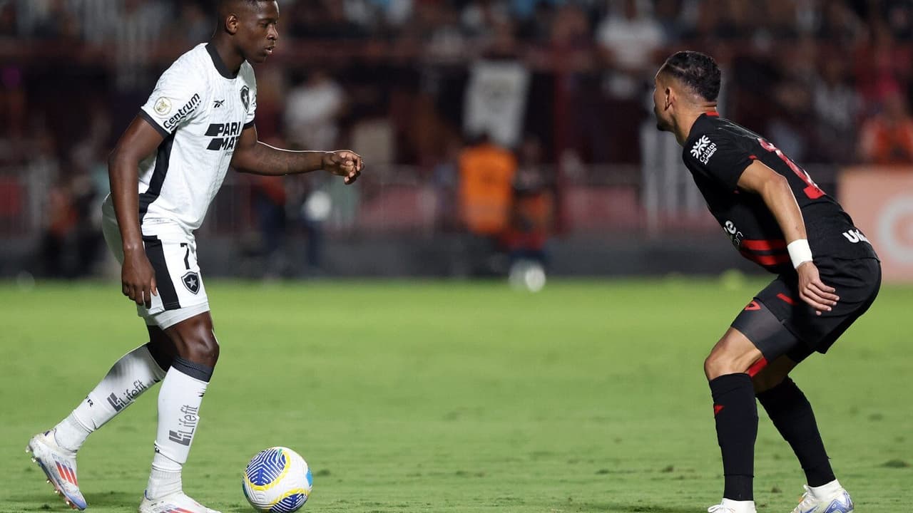 Confira os melhores momentos da vitória do Botafogo contra o Atlético-GO