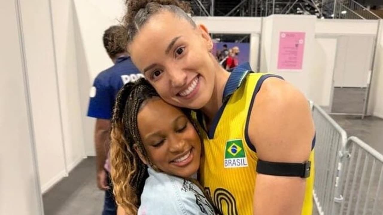Web vai à loucura com nova interação de Rebeca e Gabi nas redes