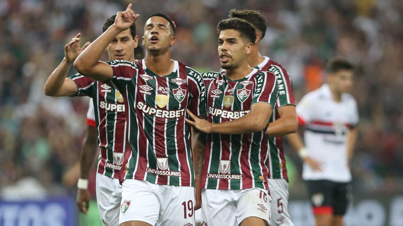 Fluminense figura entre os clubes do mundo com melhor saldo em ...