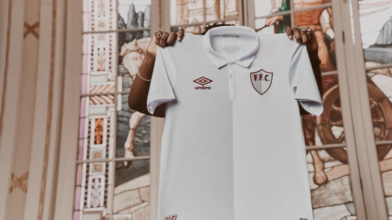 Camisa do Fluminense: veja origem das cores e evolução