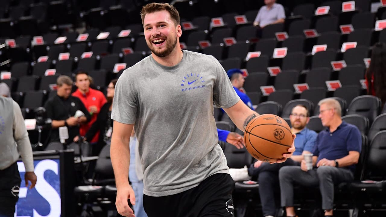 Mavericks atualiza situação médica de Luka Doncic para estreia da NBA