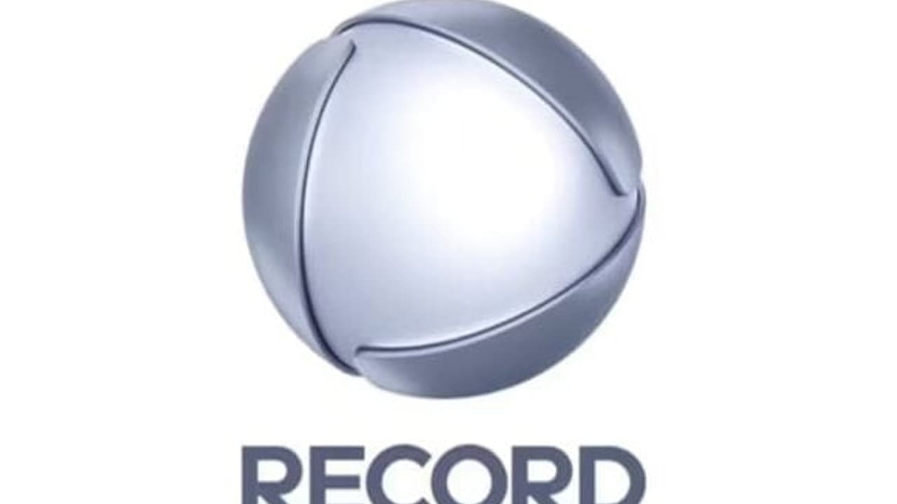 Record contrata ex-comentarista da Globo para transmissões do Brasileirão