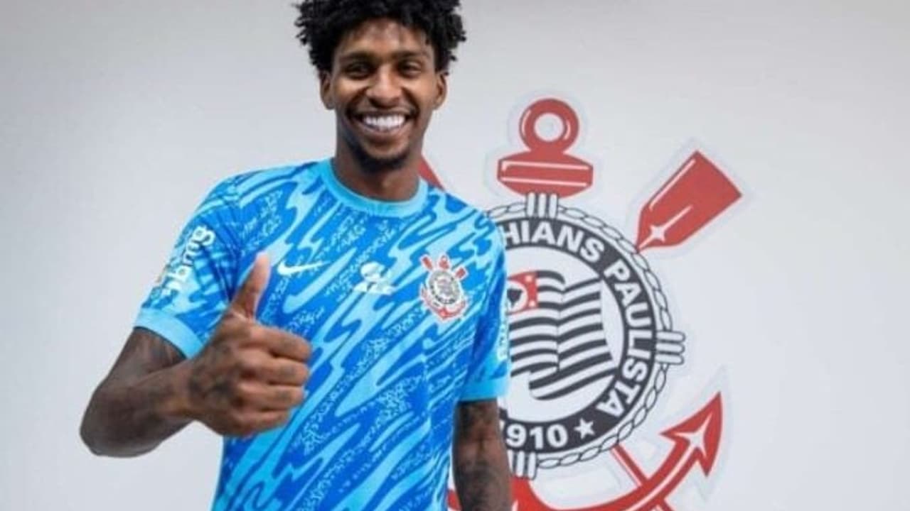 Augusto Melo Garante Permanência De Hugo Souza No Corinthians