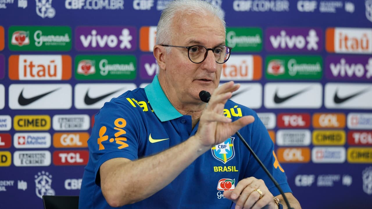 AO VIVO: coletiva de Dorival Júnior, técnico da Seleção Brasileira