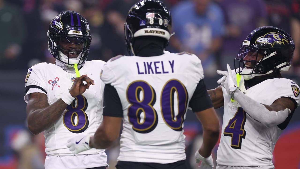NFL no Natal: Ravens atropelam Texans e assumem a liderança da AFC Norte