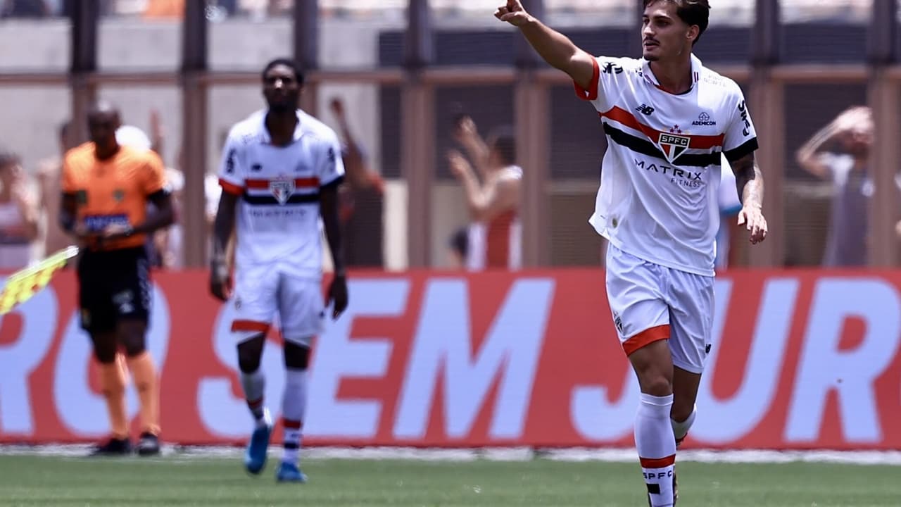 Final da Copinha: São Paulo faz 3 a 2 no Corinthians e é campeão