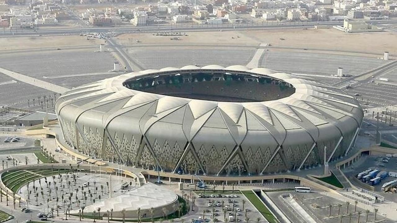 Real Madrid x Barcelona: conheça o estádio da grande final