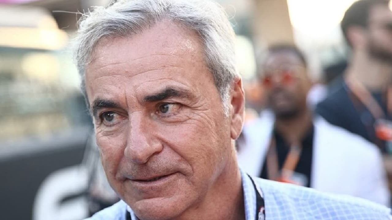 Pai de Sainz lamenta e afirma que Hamilton procurou a Ferrari