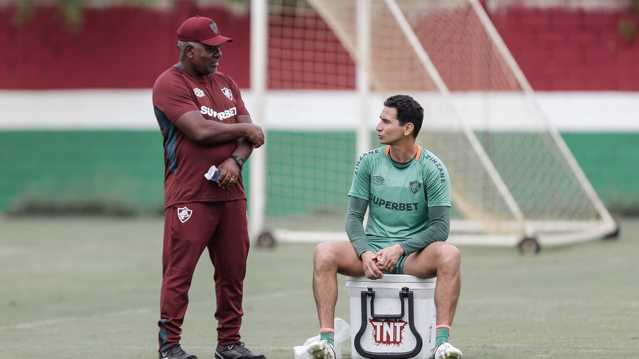 Meia do Fluminense, Ganso revela sentimento longe dos gramados