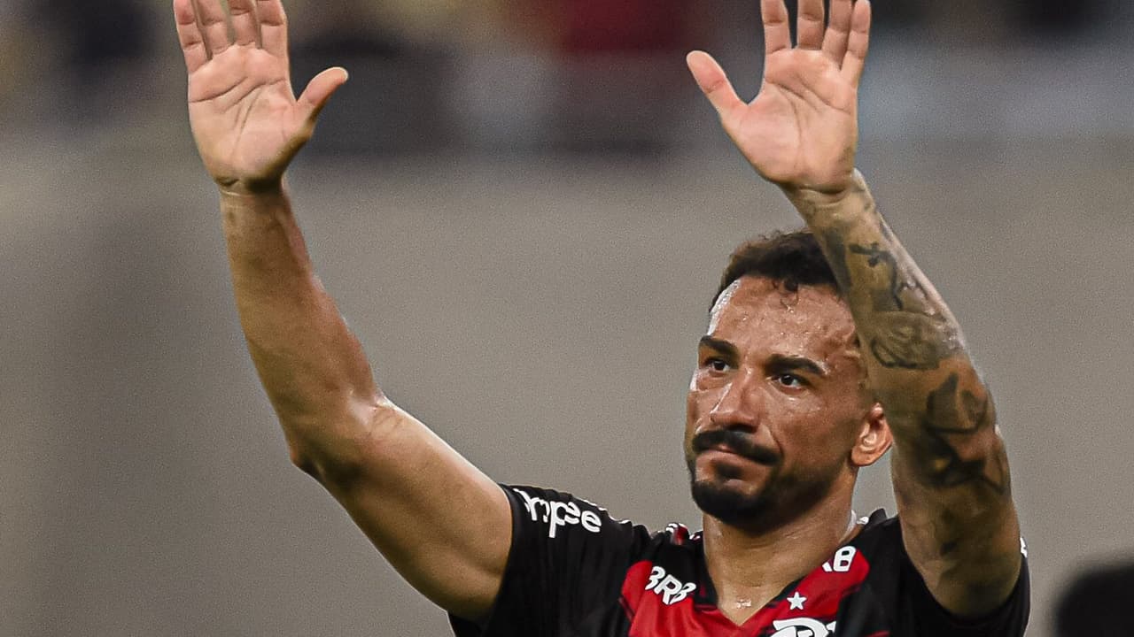 Lesão de Danilo expõe lacuna no elenco do Flamengo - Lance!